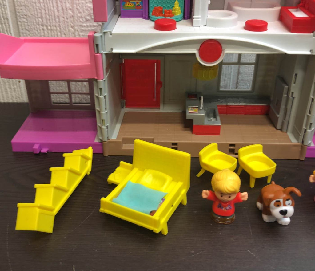 Fisher Price Little People Big Helpers Interactive Home Playset