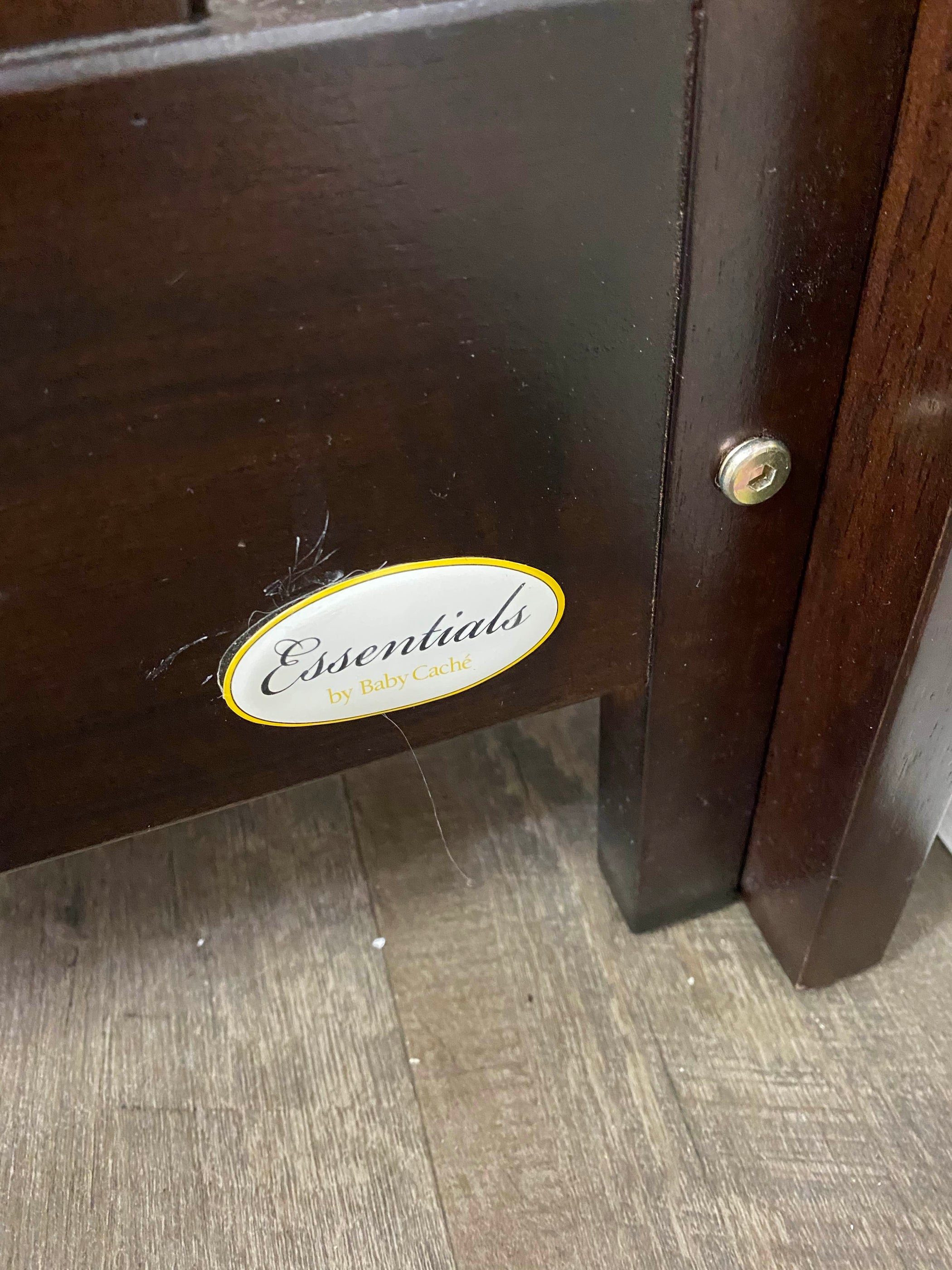 Baby Cache Bliss Essentials Curved Top Crib With Mattress — GoodBuy Gear