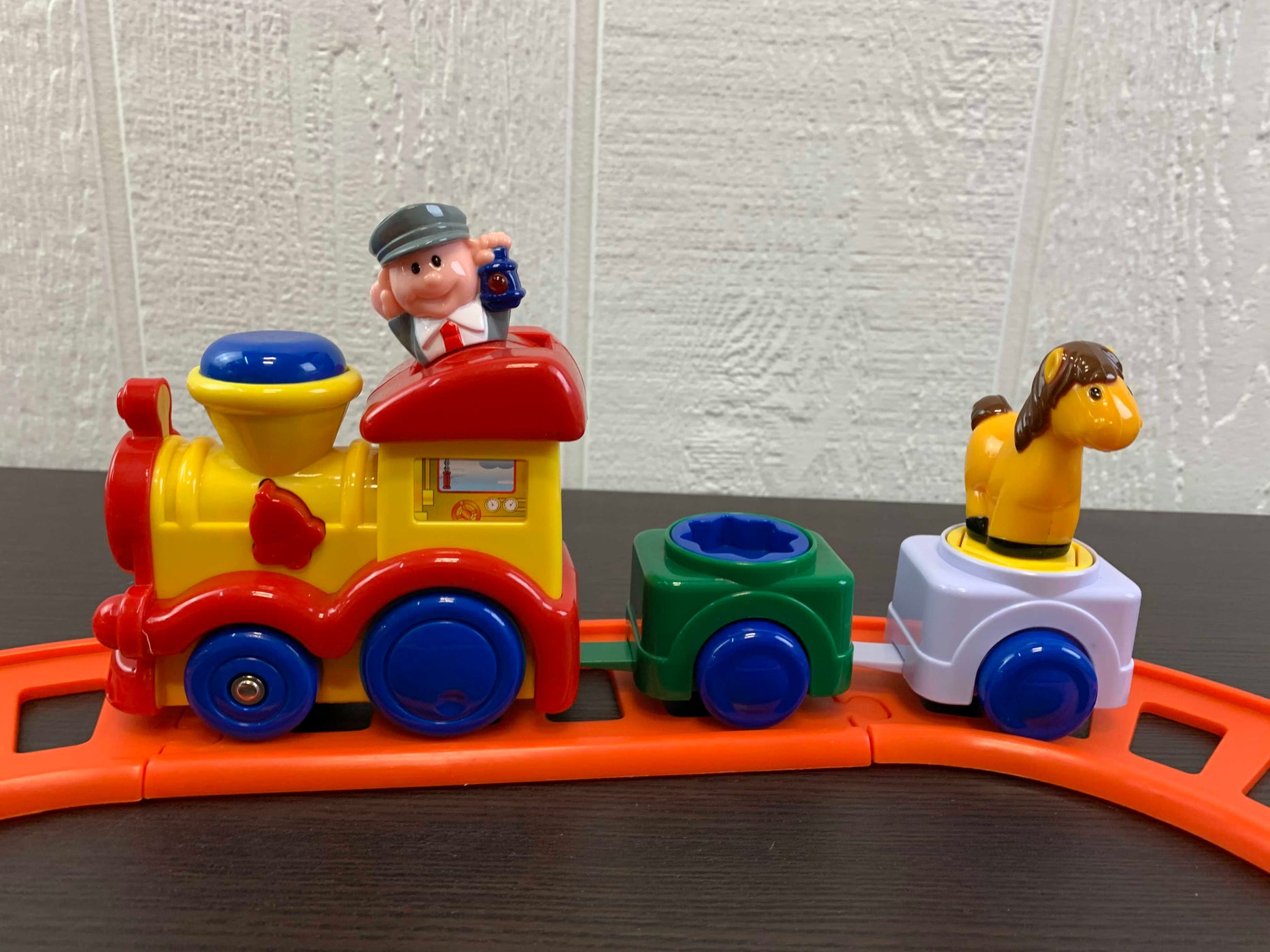 Zoo Animal Train — GoodBuy Gear
