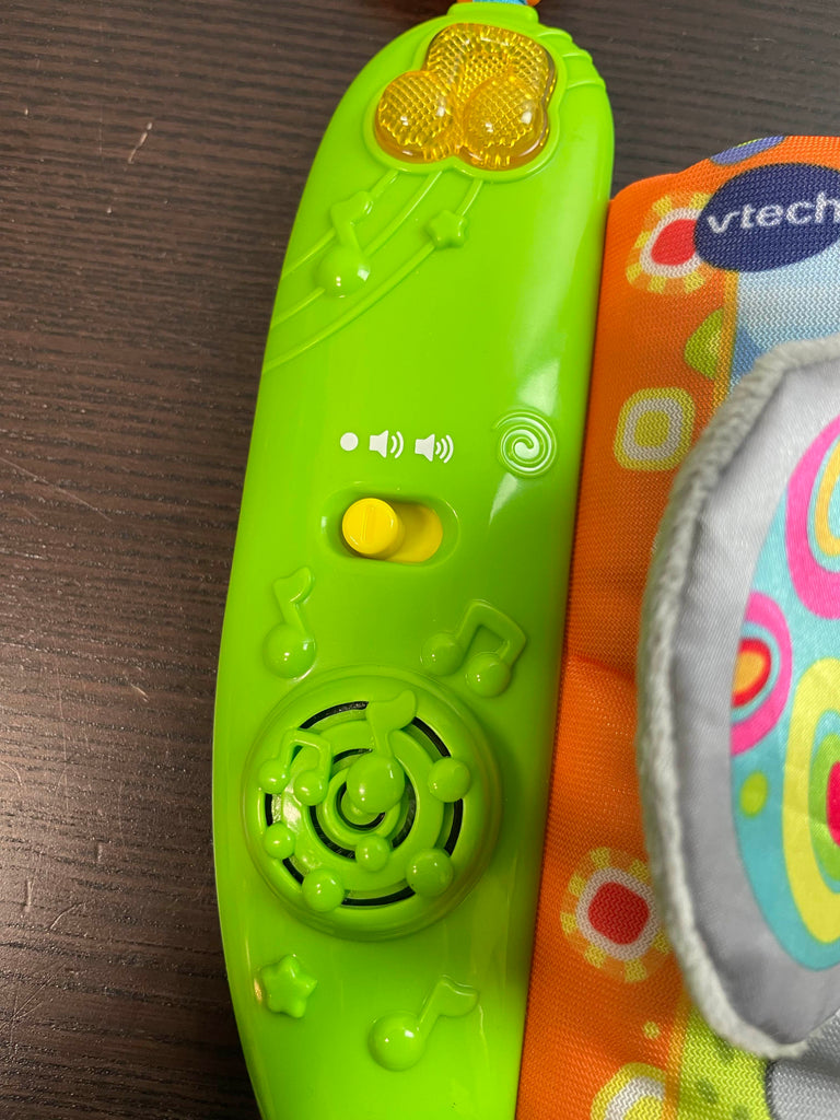 VTech Peek And Play Baby Book