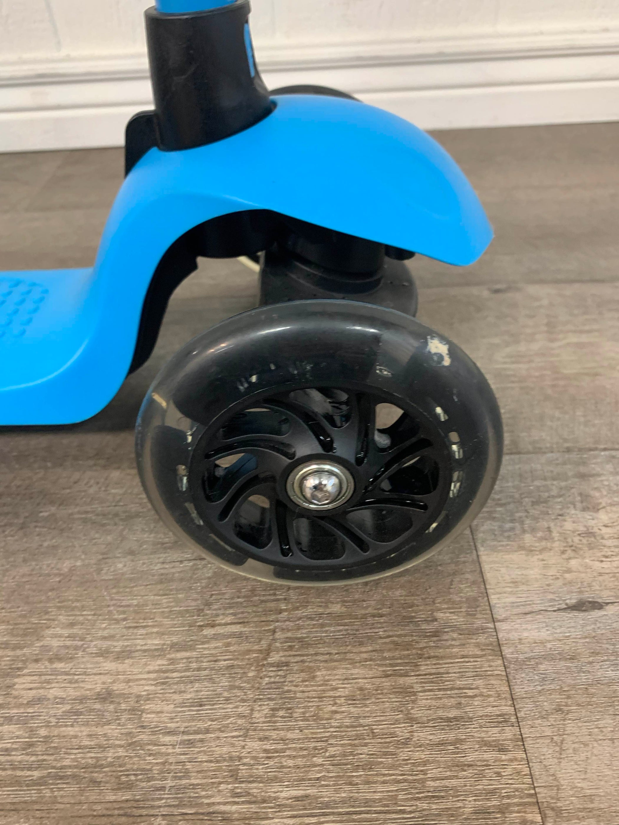 Inline Scooters iSporter Mini LED Scooter — GoodBuy Gear