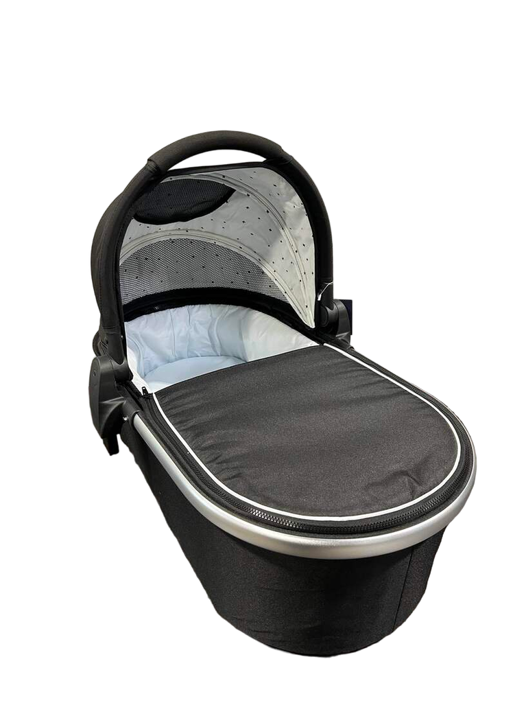 Mockingbird Bassinet, 2021, Black