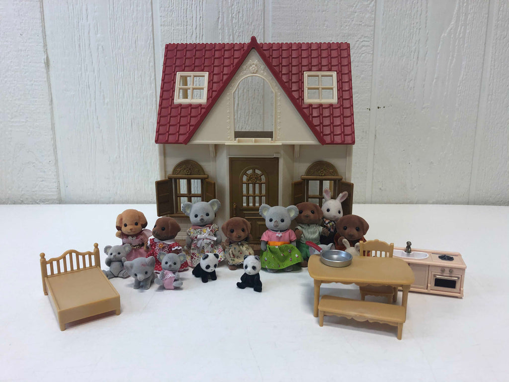 Calico Critters Cozy Cottage With Critters