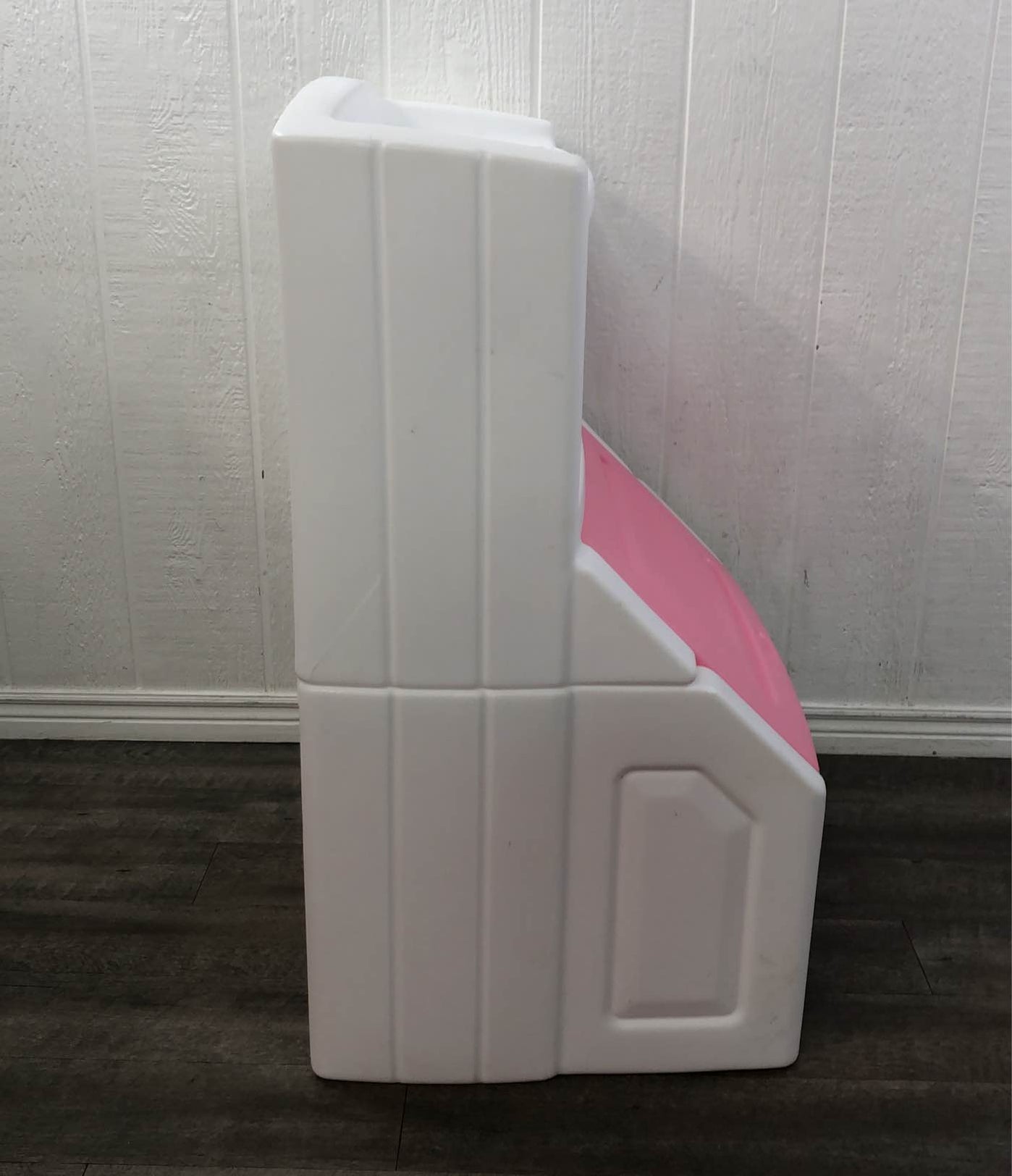 Step2 Lift and Hide Bookcase Toy Box — GoodBuy Gear