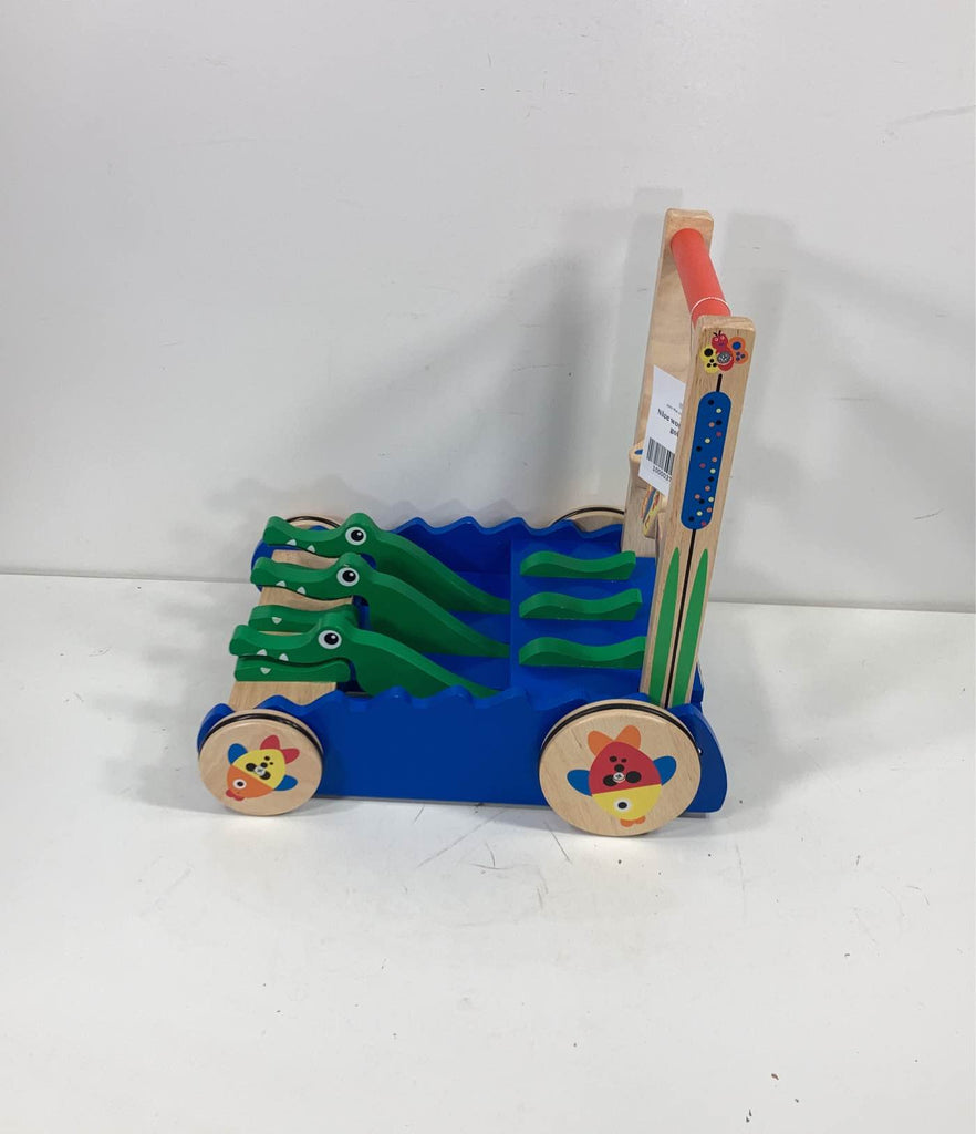 Melissa & Doug Chomp and Clack Alligator Push Toy