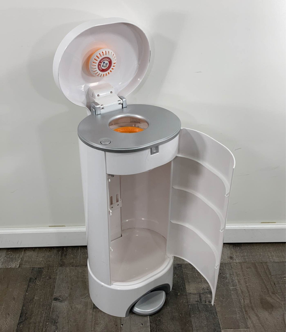 Munchkin Step Diaper Pail — GoodBuy Gear