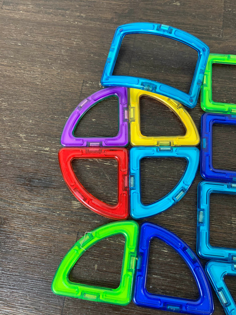 Magformers Building Set (16 pieces)
