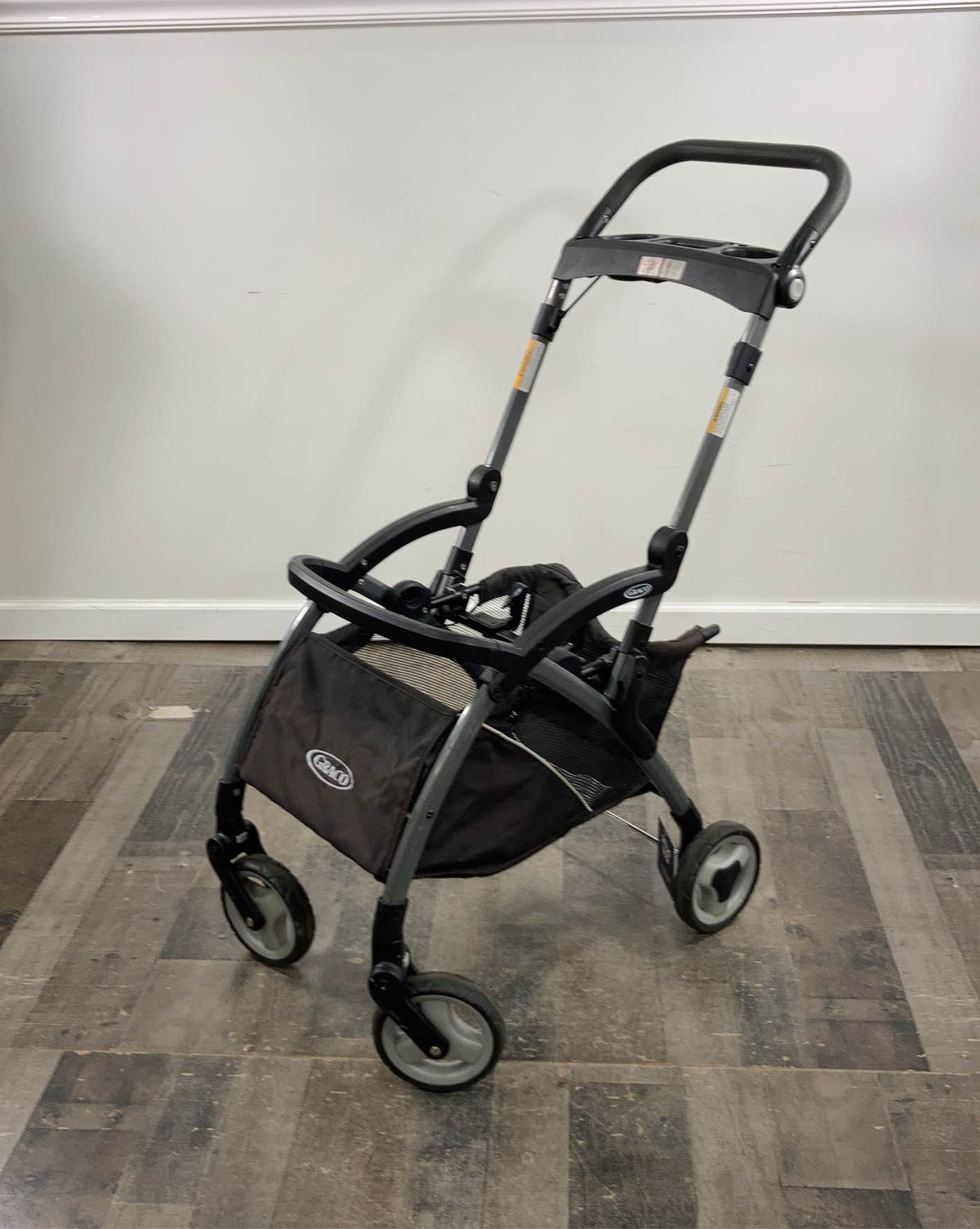 Graco SnugRider Elite Infant Car Seat Frame Stroller, 2016 — GoodBuy Gear