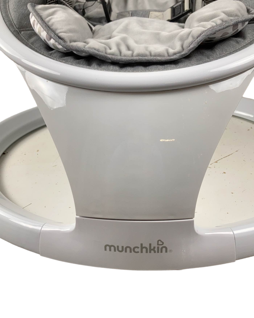 Munchkin Bluetooth Enabled Baby Swing