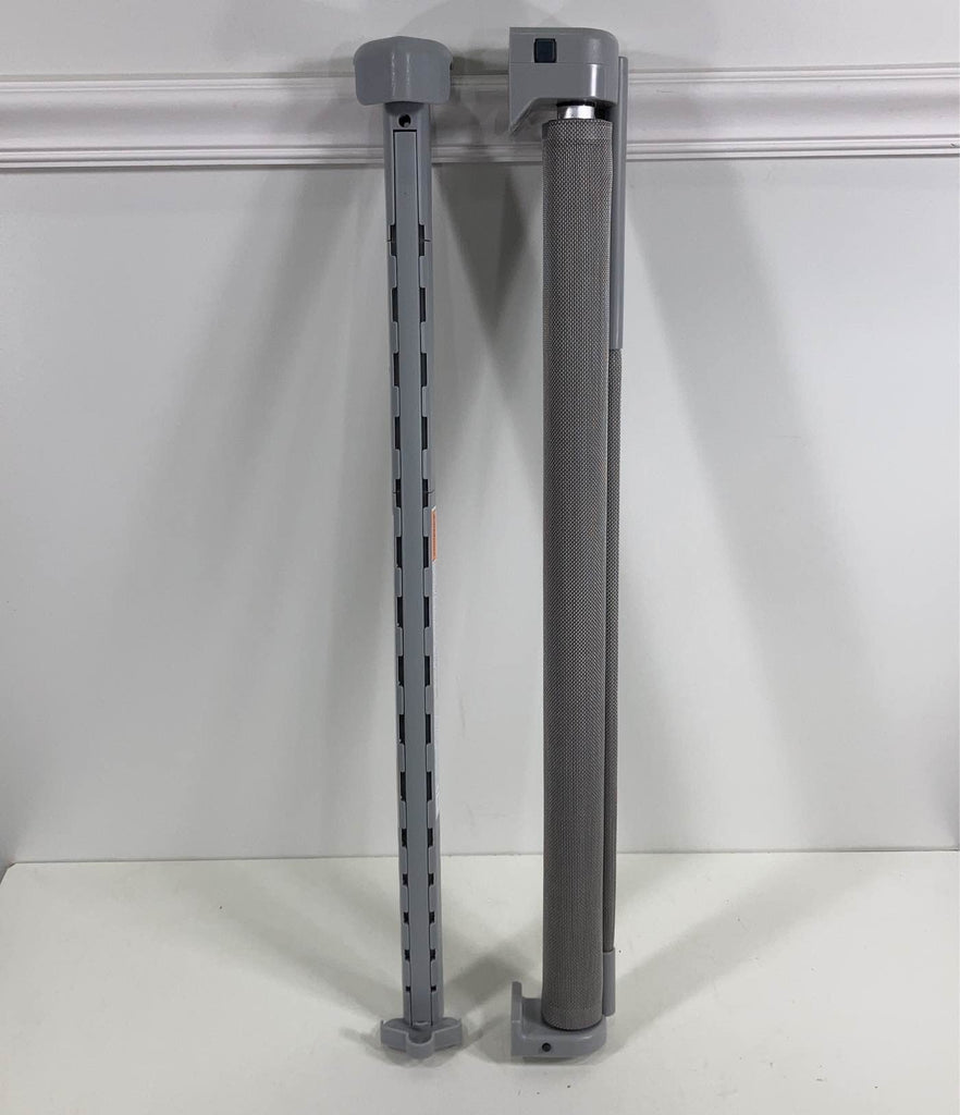 Skip Hop Playview Retractable Mesh Gate