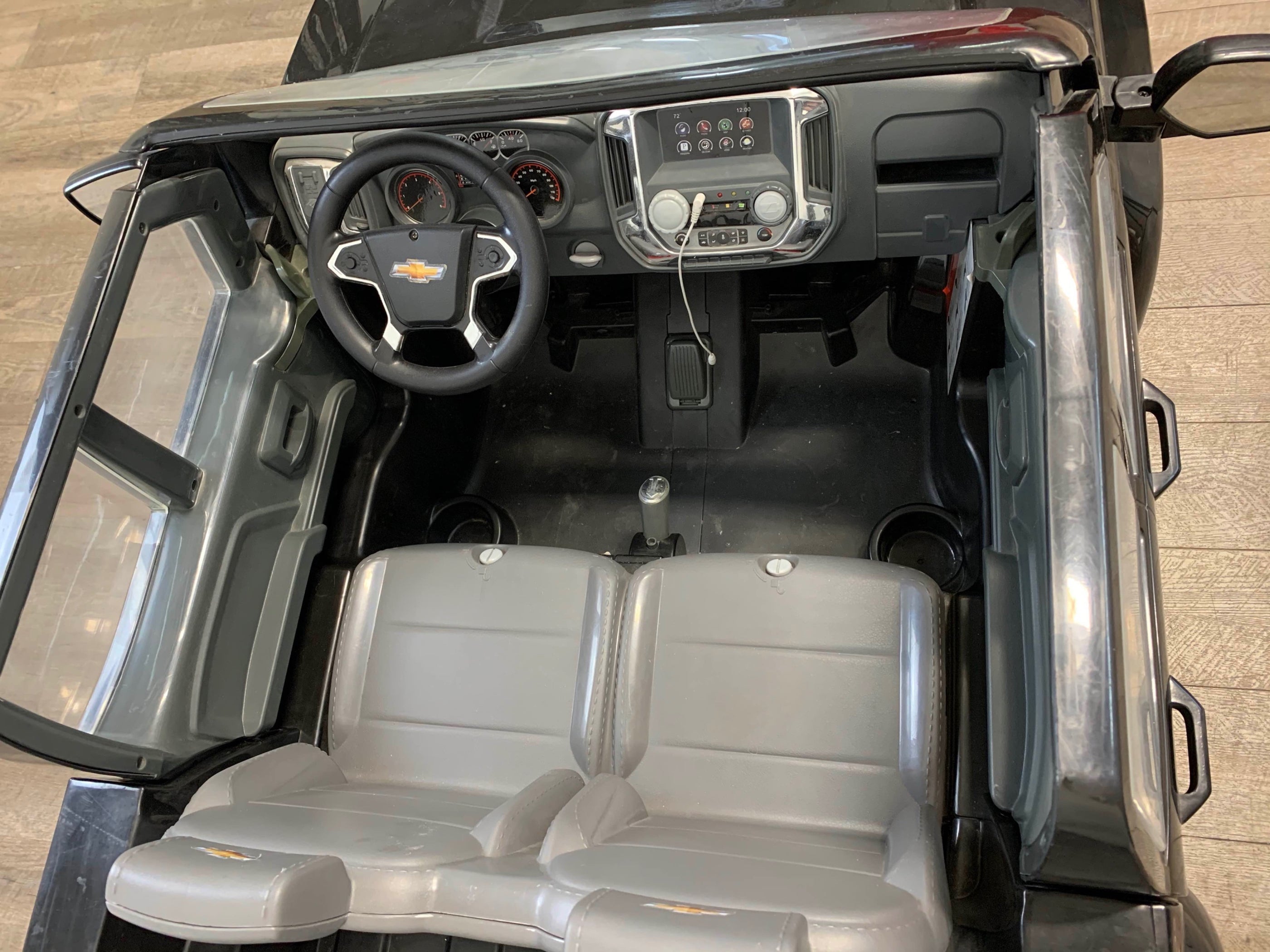 Rollplay Chevy Silverado 12-Volt Battery Ride-On Vehicle, Black ...