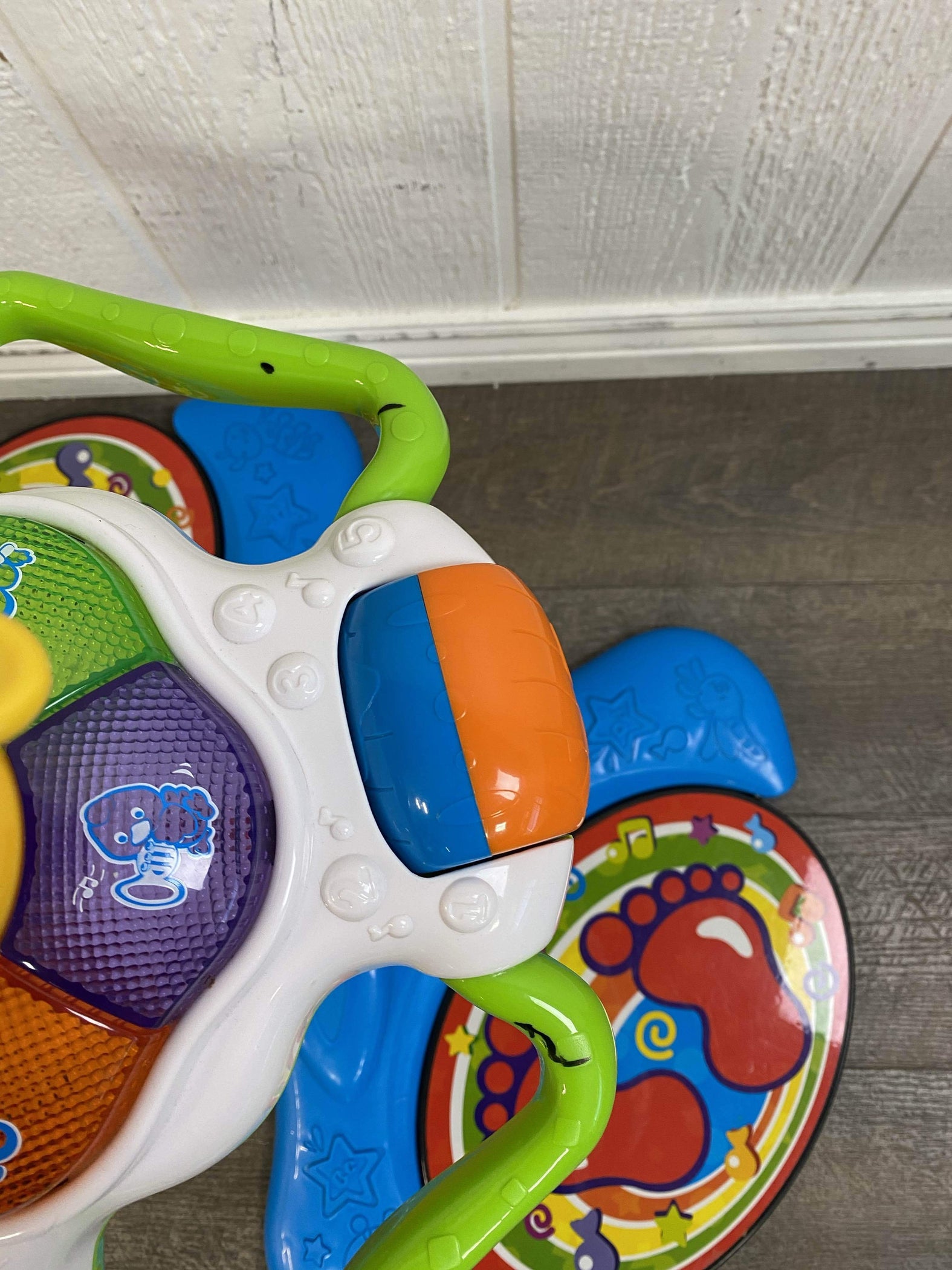 VTech Sit To Stand Dancing Tower — GoodBuy Gear