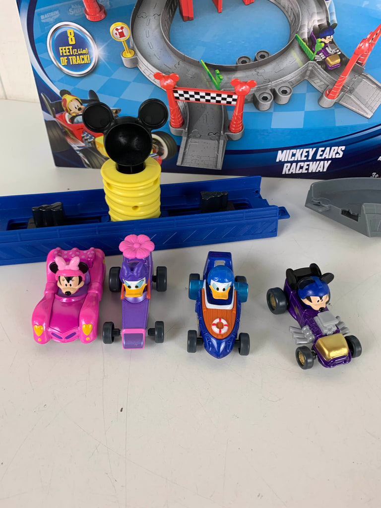 Disney Mickey Mouse Deluxe Racetrack, Mickey and the Roadster Racers