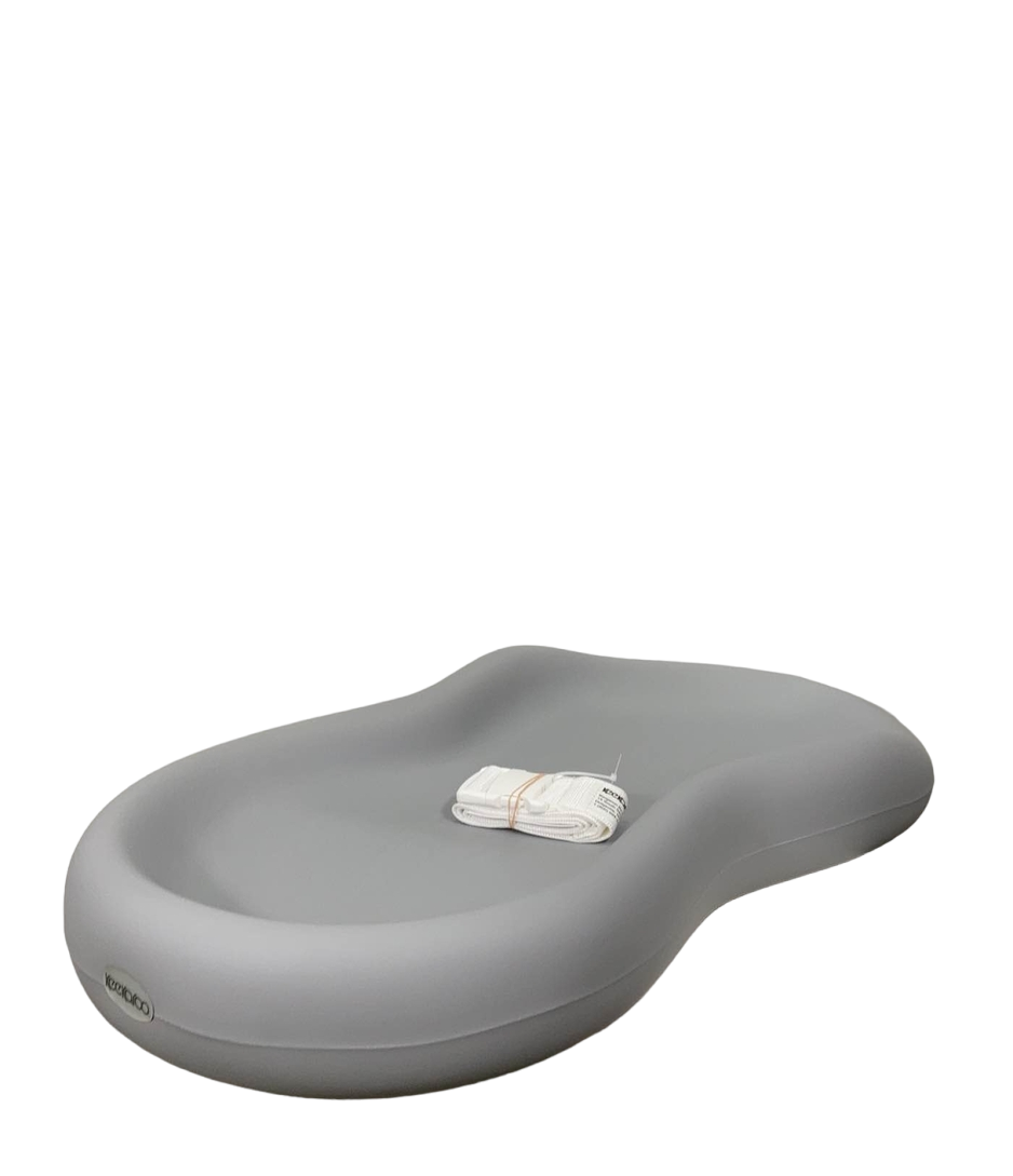 Keekaroo Peanut Changing Pad, Grey — GoodBuy Gear