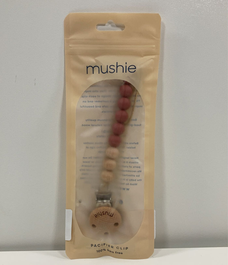 Mushie Pacifier Clip