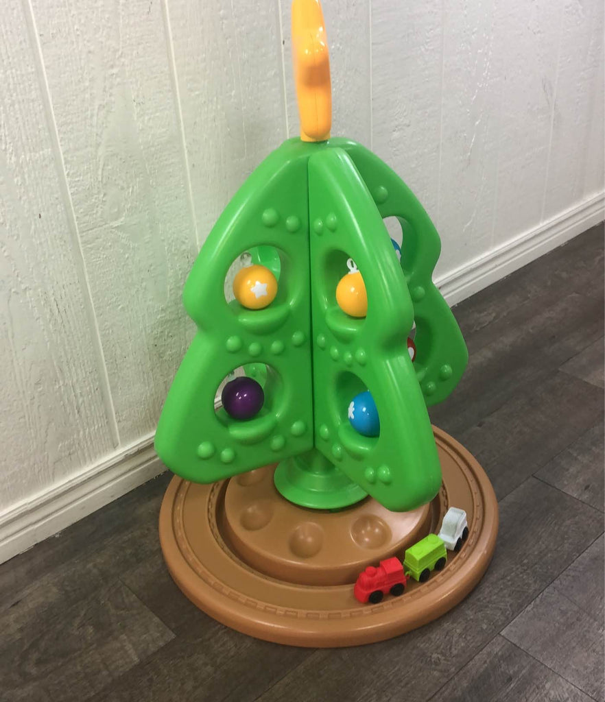 Step2 My First Christmas Tree