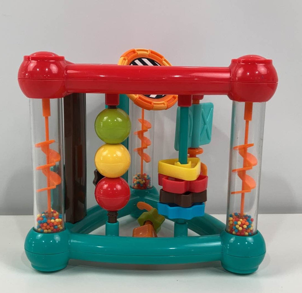 Infantino Activity Triangle
