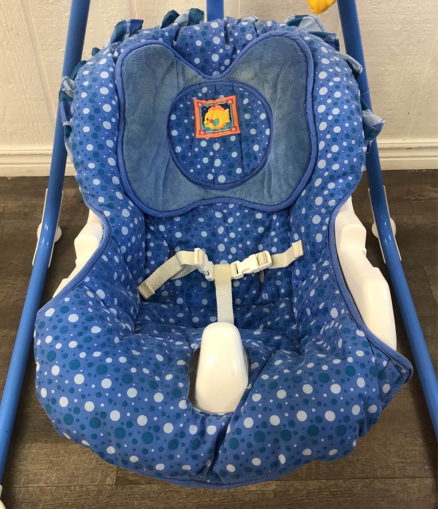 Fisher Price Ocean Wonders Aquarium Cradle Swing — GoodBuy Gear