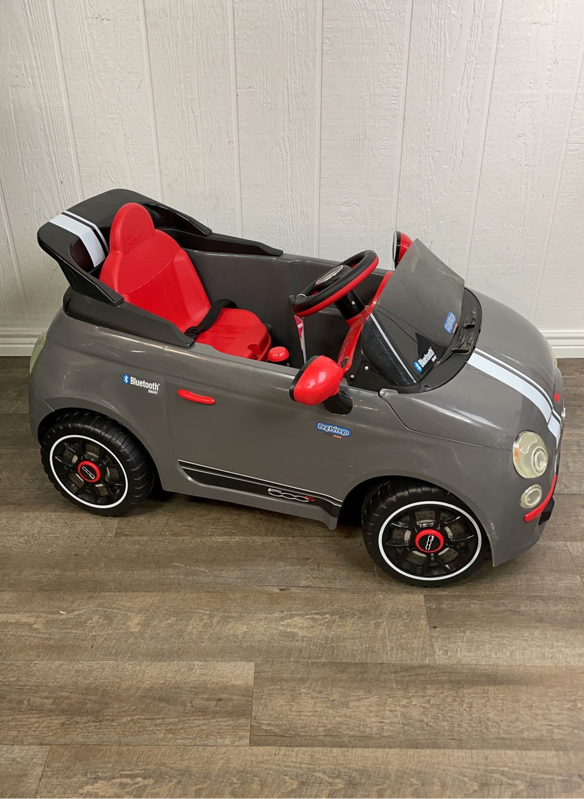 Peg Perego Fiat 500 S 6v Ride-On — GoodBuy Gear