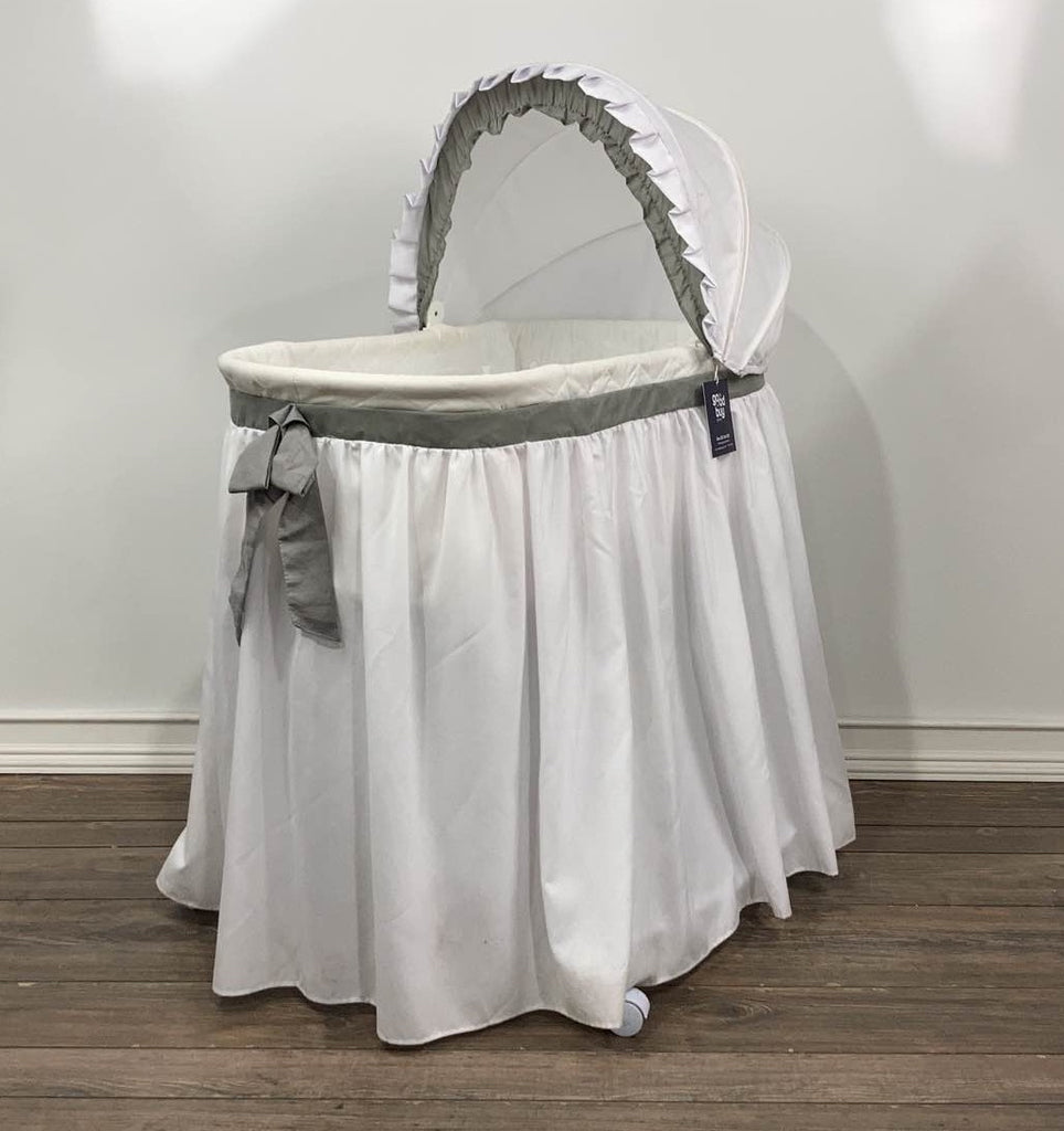 Badger Basket Elite Oval Bassinet