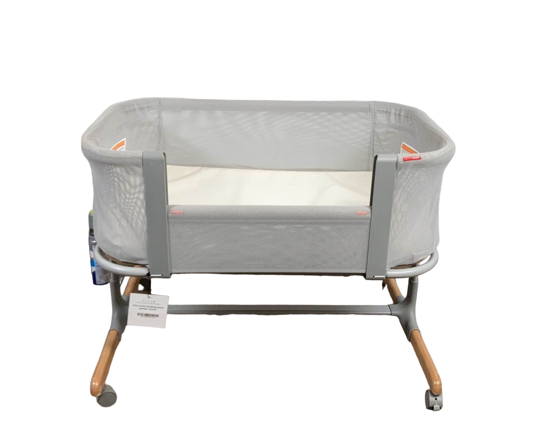 Skip Hop Cozy-Up 2-in-1 Bedside Sleeper and Bassinet — GoodBuy Gear