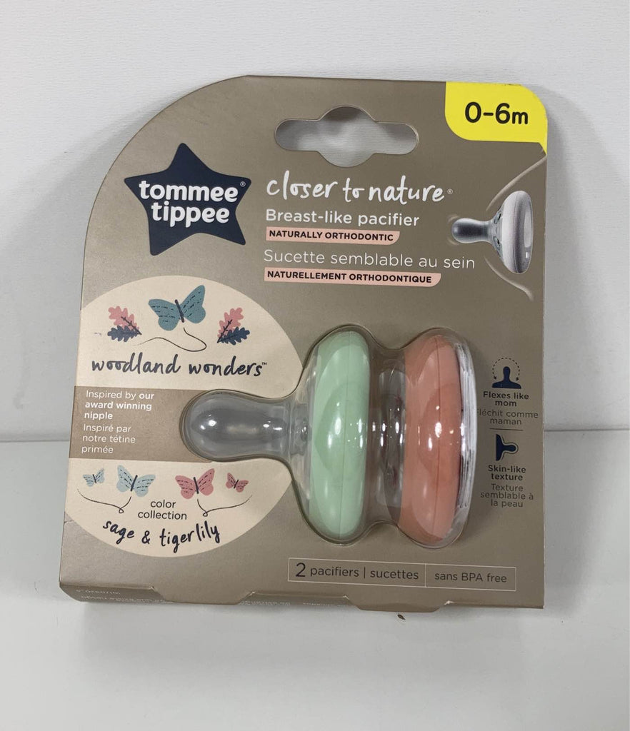 Tommee Tippee Closer to Nature Pacifiers, 2 Pack, Tigerlily & Sage