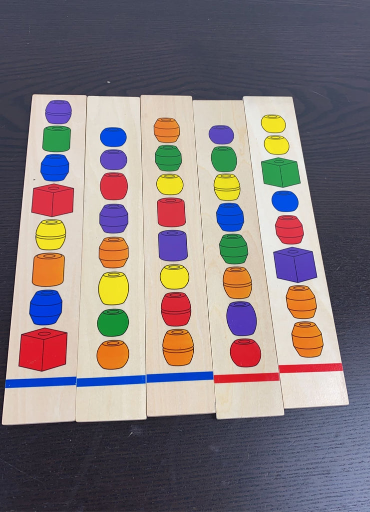 Melissa & Doug Bead Sequencing Set