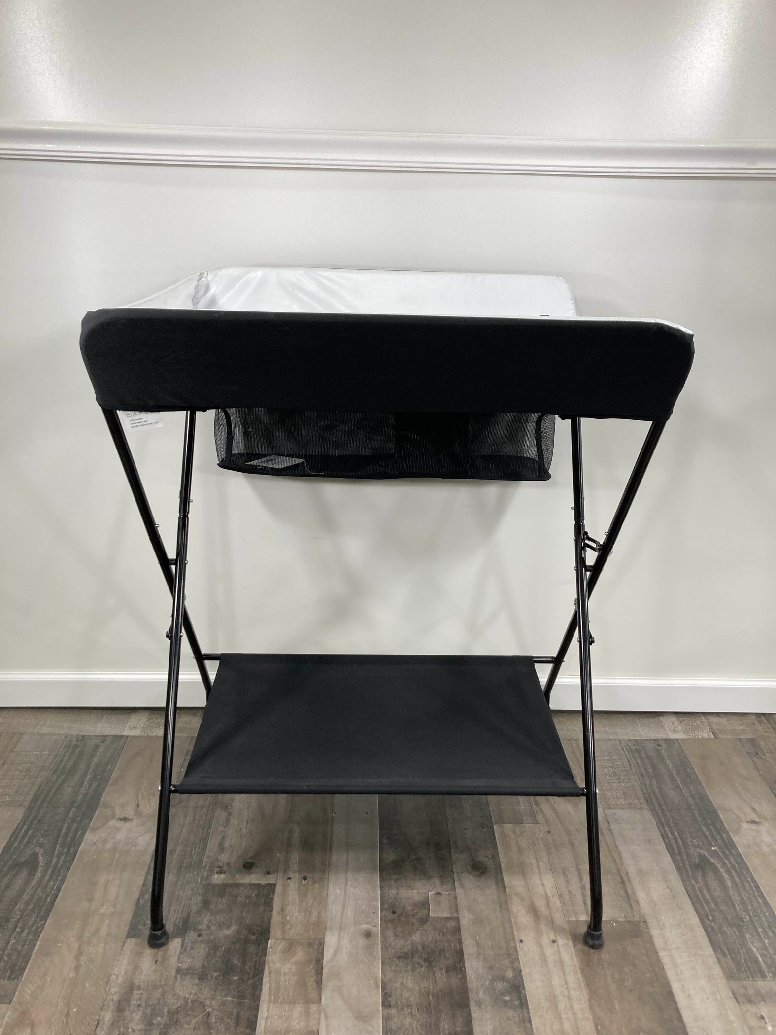 Safeplus Folding Diaper Changing Table — GoodBuy Gear