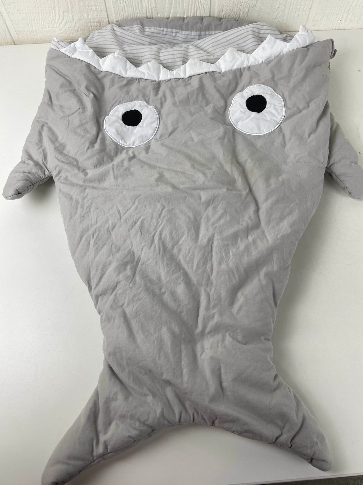 Chumbuddy Jr Great White Shark Sleeping Bag — GoodBuy Gear