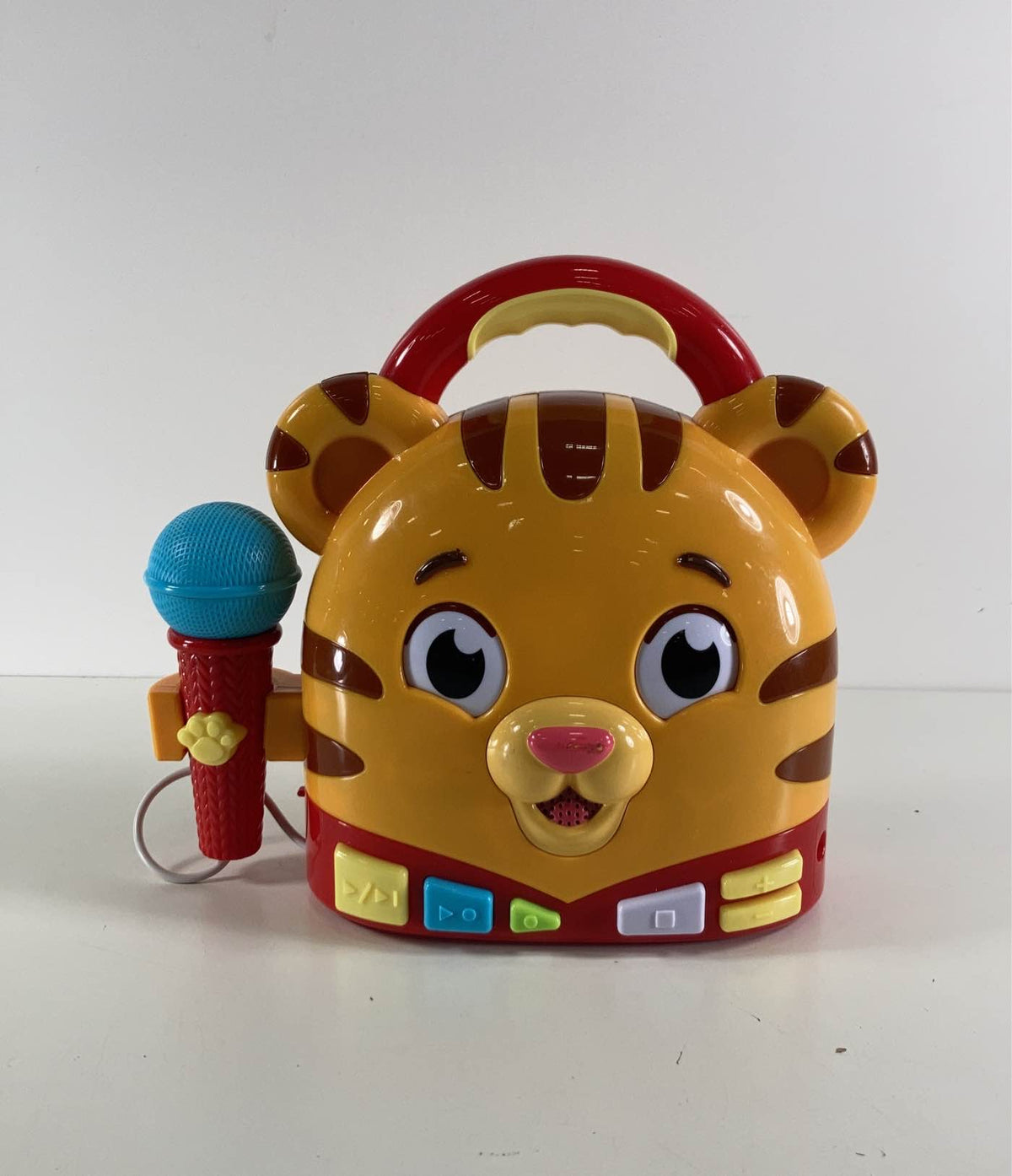 Daniel Tiger Neighborhood Sing Along — GoodBuy Gear
