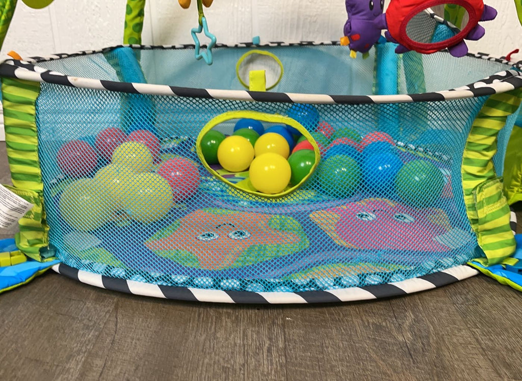 Infantino 3-in-1 Grow with me Activity Gym and Ball Pit