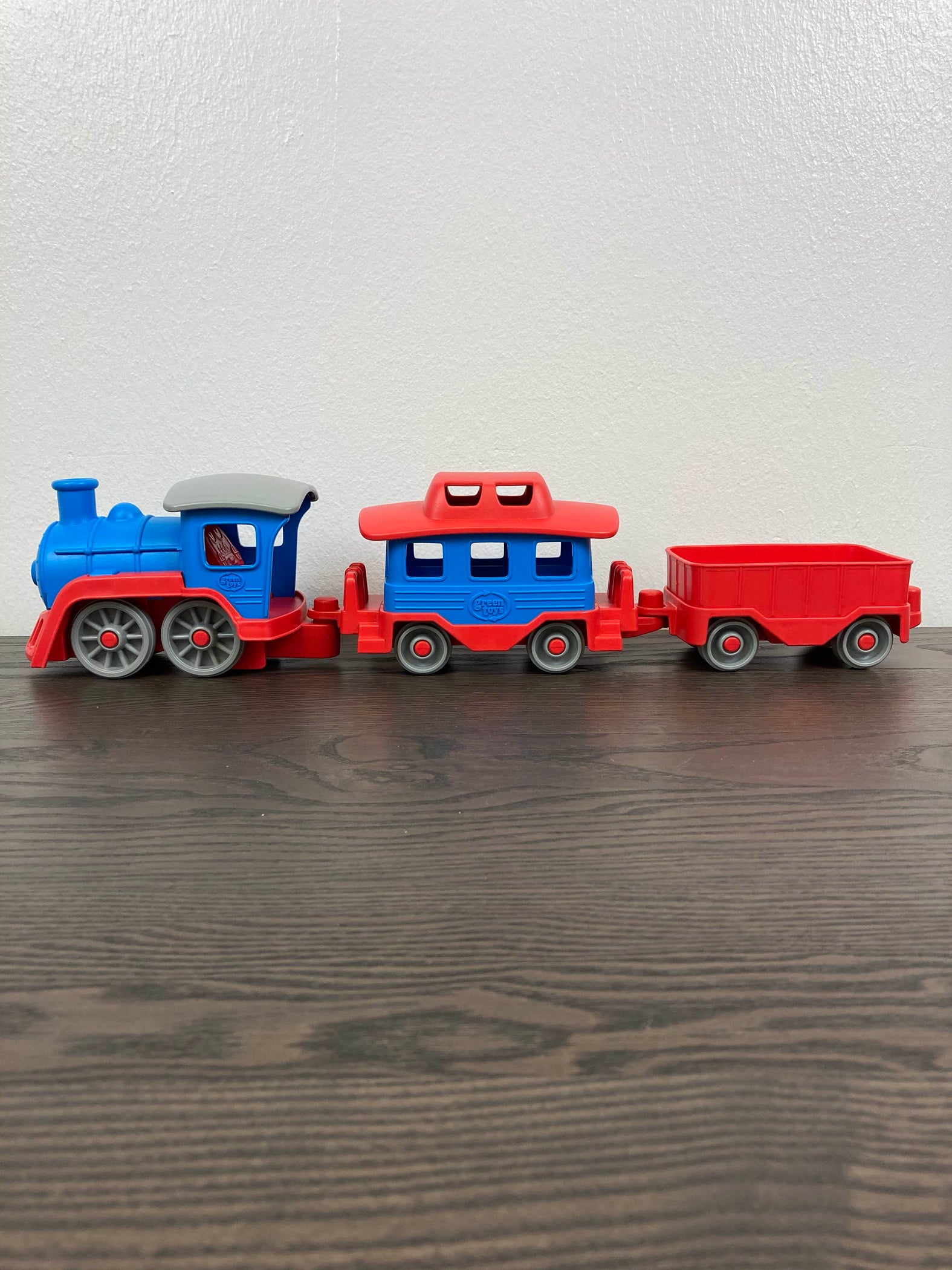 Green Toys Train, Blue/Red — GoodBuy Gear