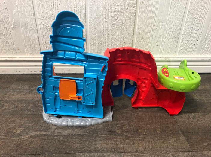 VTech Go! Go! Smart Wheels Mickey Mouse Silly Slides Fire Station ...
